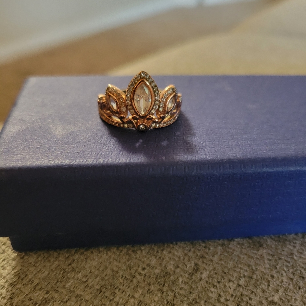 Rapunzel Tangled Crow Ring - Gem